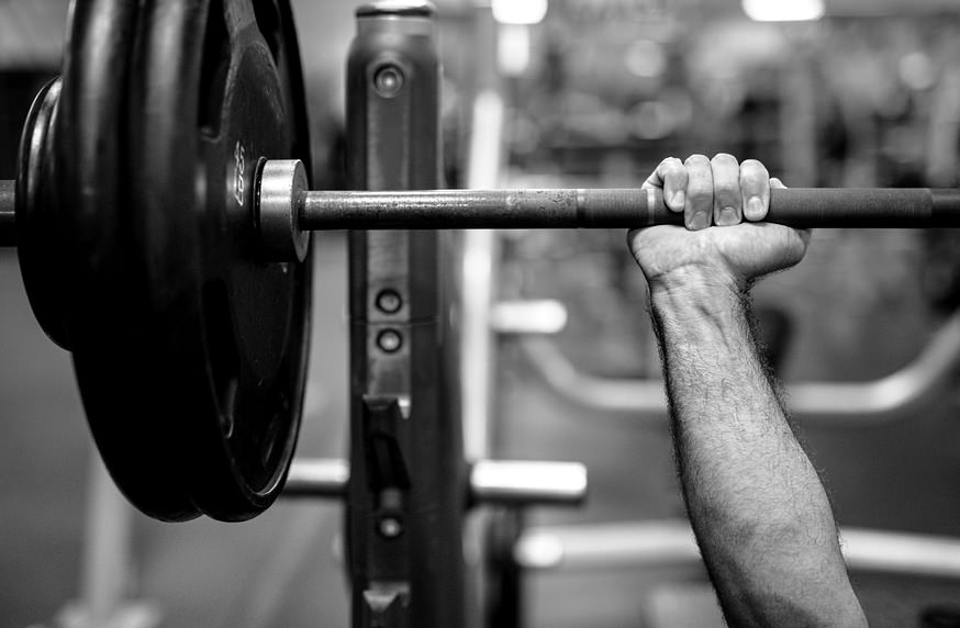 In 6 steps to a better bench press - fitguide.blog